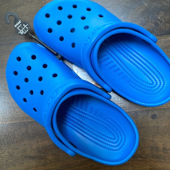 CROCS | Shoes | Crocs Classic Clog 4jl Bright Cobalt | Poshmark